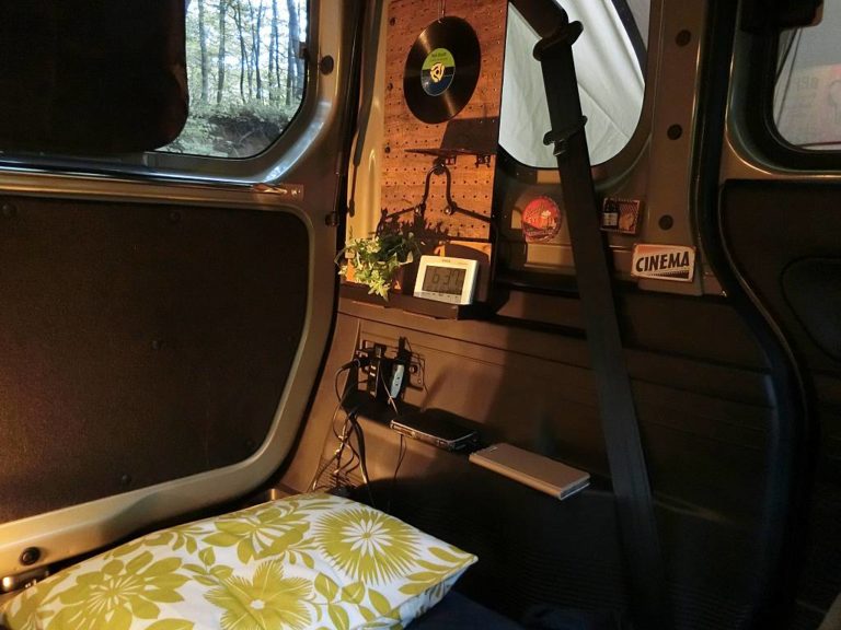 N-VANとフリードスパイクでダブル車中泊！Wコンロで朝食 | キャンピングカーで愉しむ！車中泊キャンプと旅紀行